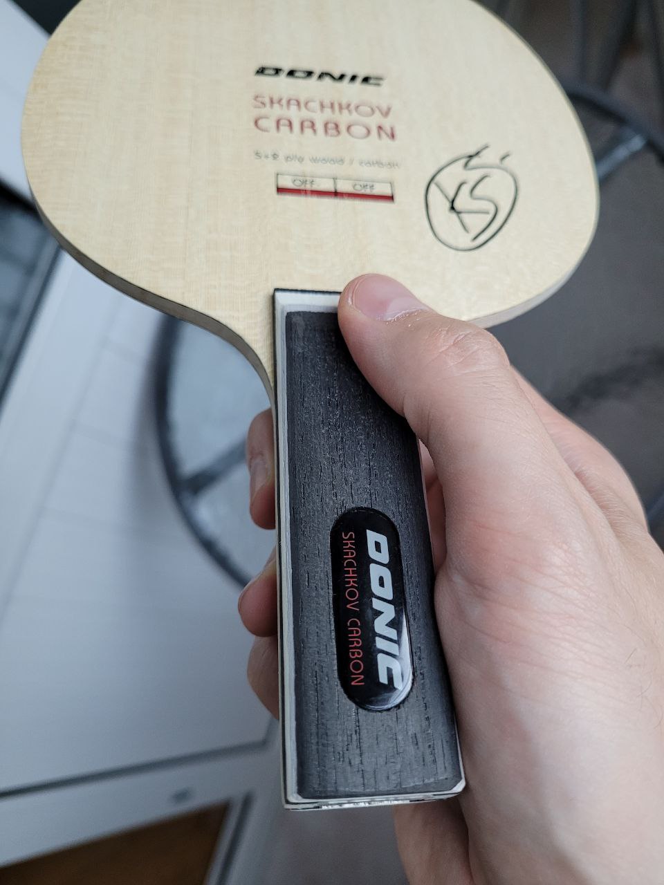 Donic Skachkov Carbon | TableTennisDaily